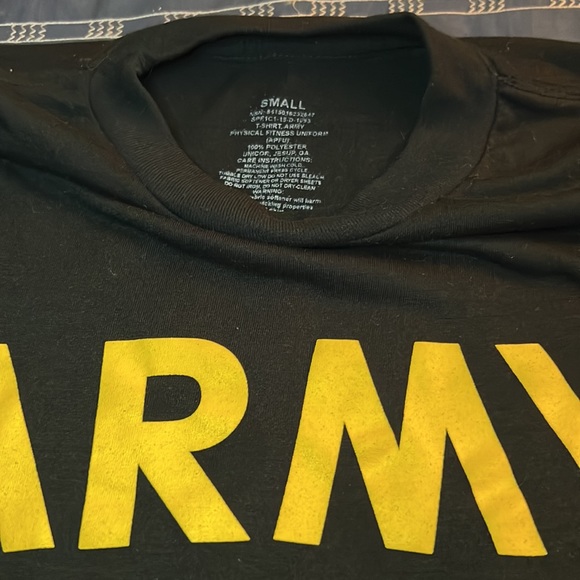 U.S. Army | Tops | Army Physical Fitness Uniform Black Long Sleeve ...